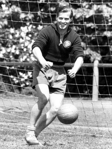 Länderspiele vor dem 30.: Neuer die Nummer eins! - Nationalelf ...