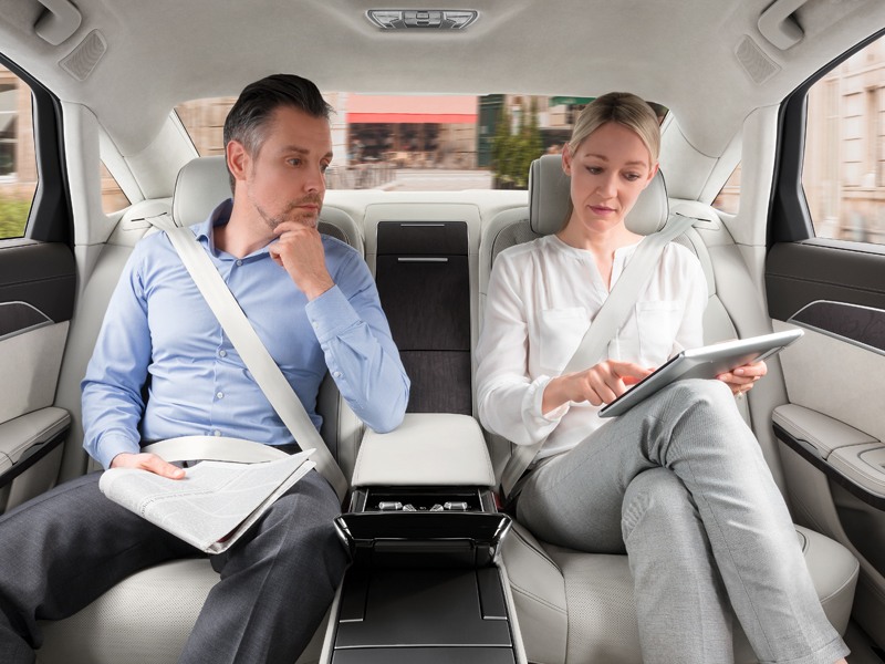 Neuer Audi A8: Der Herr der Ringe fährt autonom - kicker ...