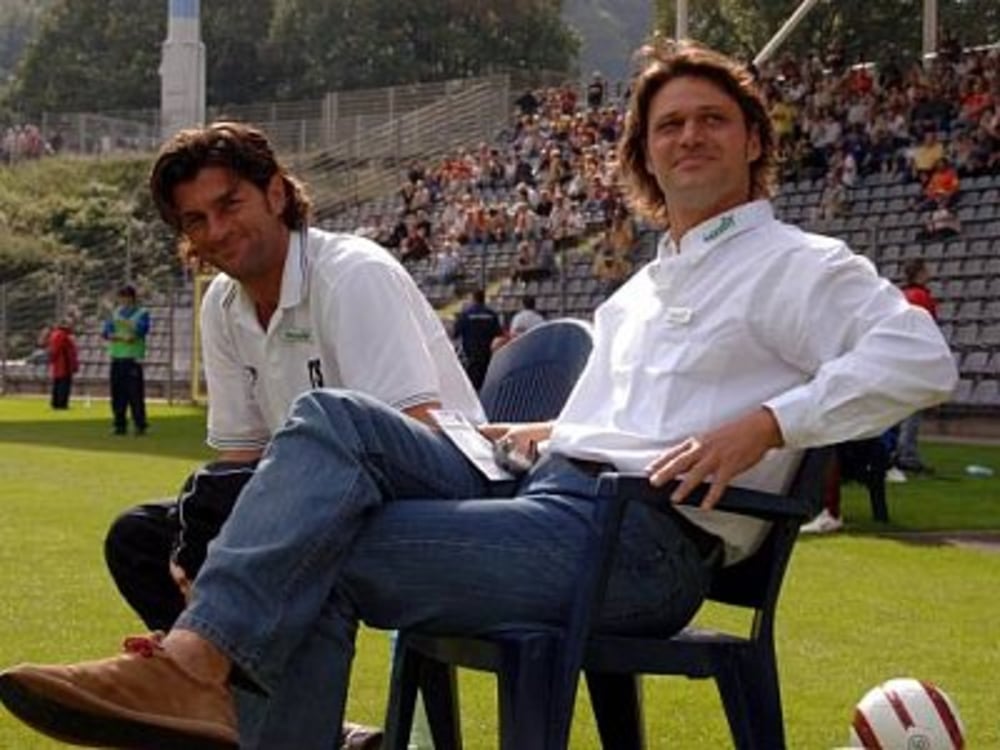 Uwe Fuchs gut gelaunt | Regionalliga - kicker