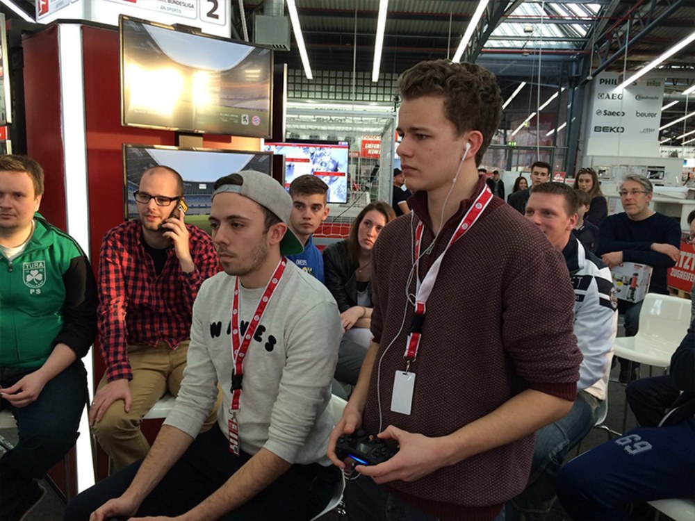 VBL: Luca Boller gewinnt in Hamburg | kicker - kicker