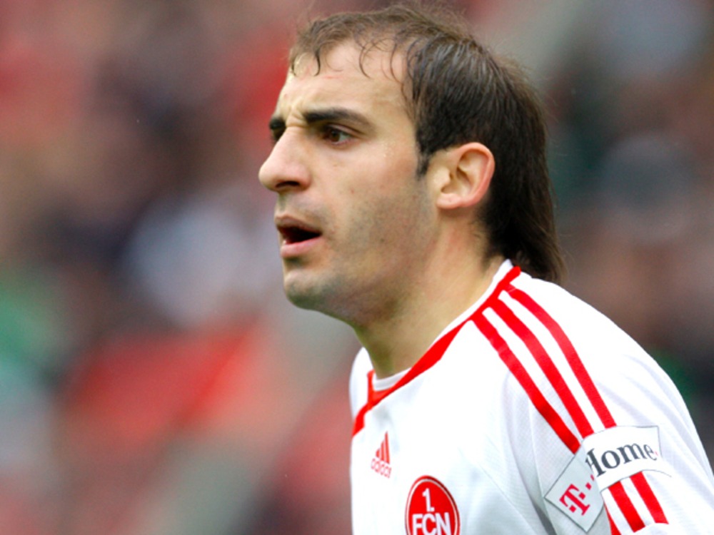 Brisant: Auch Schalke will Pinola | Bundesliga - kicker