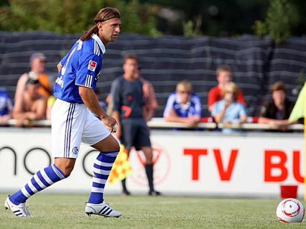 Bordon löst Vertrag bei S04 auf | Bundesliga (D) - kicker