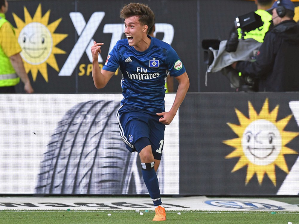 Freiburgs Neuzugang Luca Waldschmidt: "Großes Lob an meine Mama" - kicker