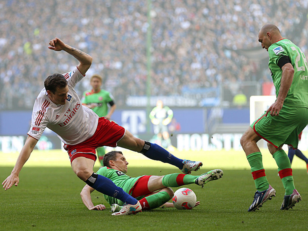 Spielanalyse | Van der Vaart hält den HSV im Rennen | Hamburger SV ...