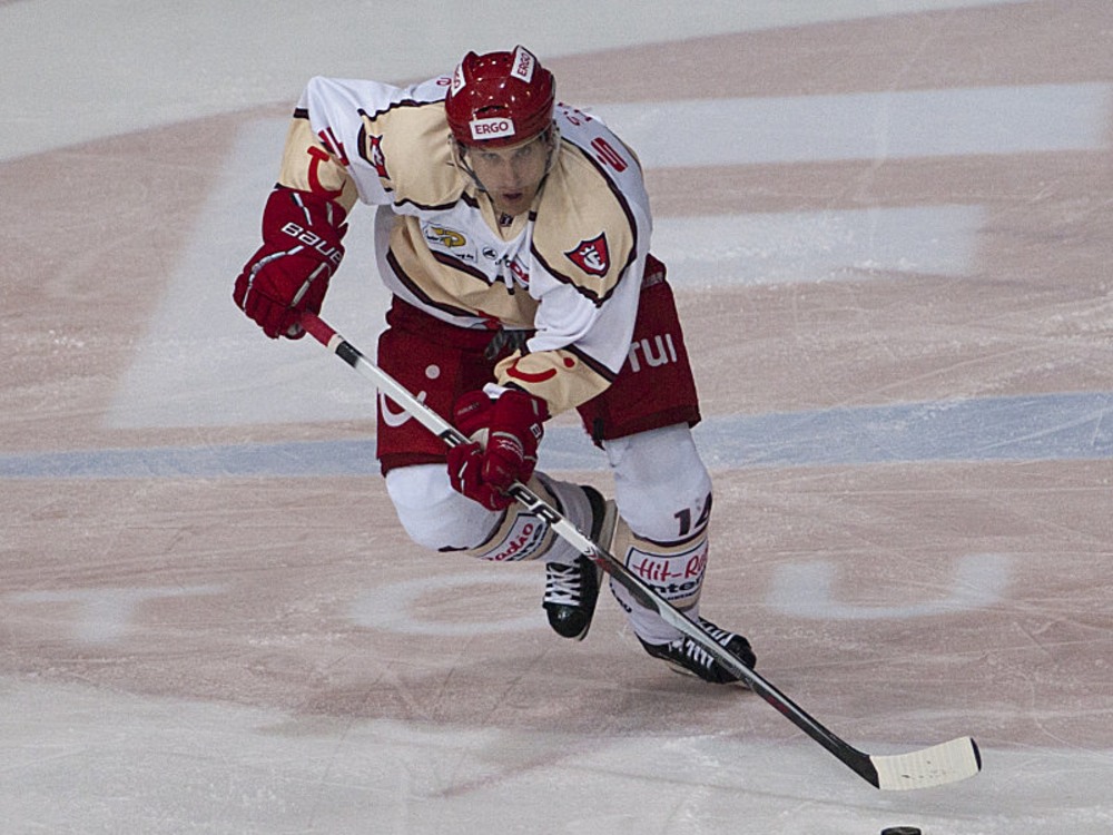 Köln hält Kurs - Scorpions überraschen in Berlin | Eishockey - kicker