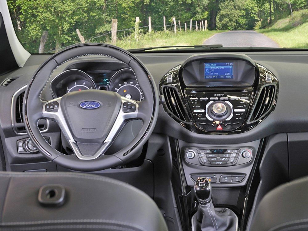 Ford B-Max: Mach auf die Tür! | kicker - kicker