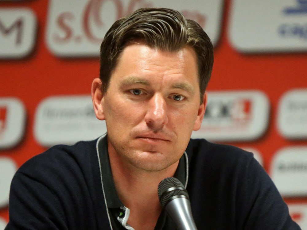 Stephan Schmidt beerbt Hollerbach in Würzburg - kicker