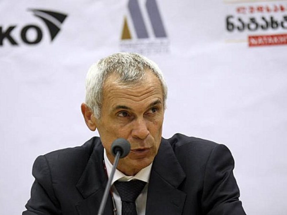 Cuper landet in Saloniki | Int. Fußball - kicker