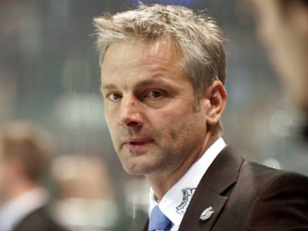 Franz im künstlichen Koma | Eishockey - kicker