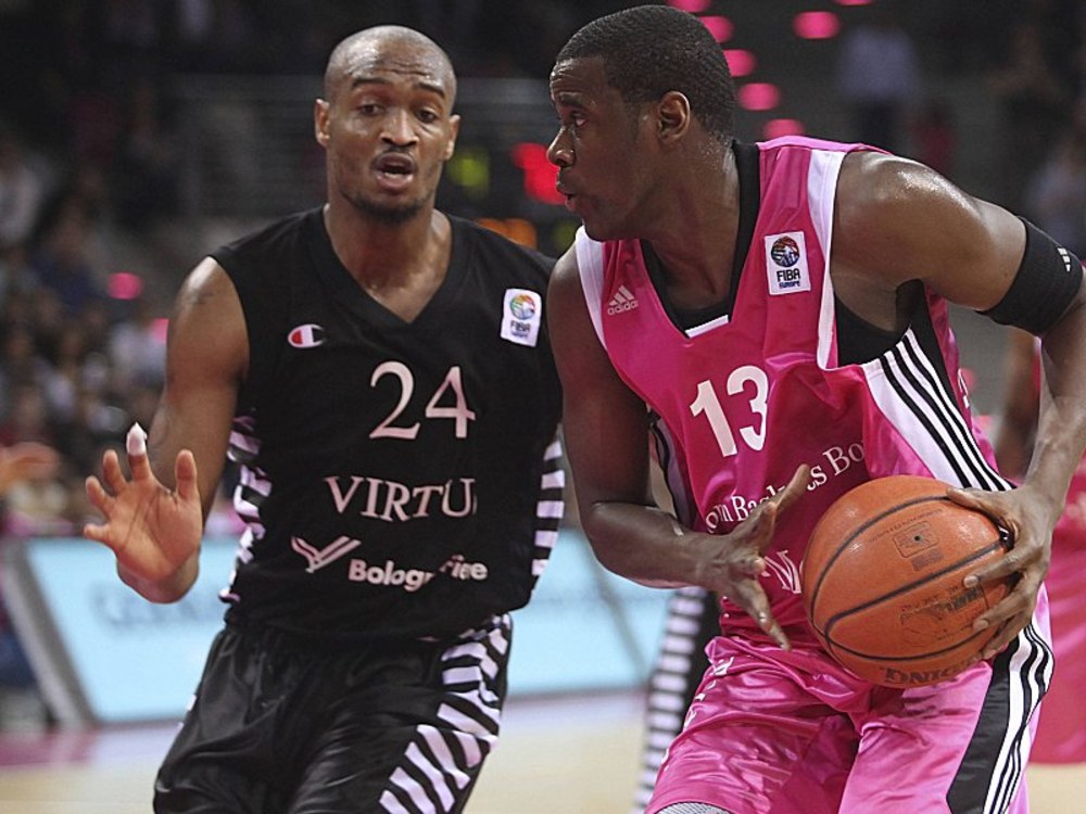 Bamberg verlängert mit Jacobsen | Basketball - kicker