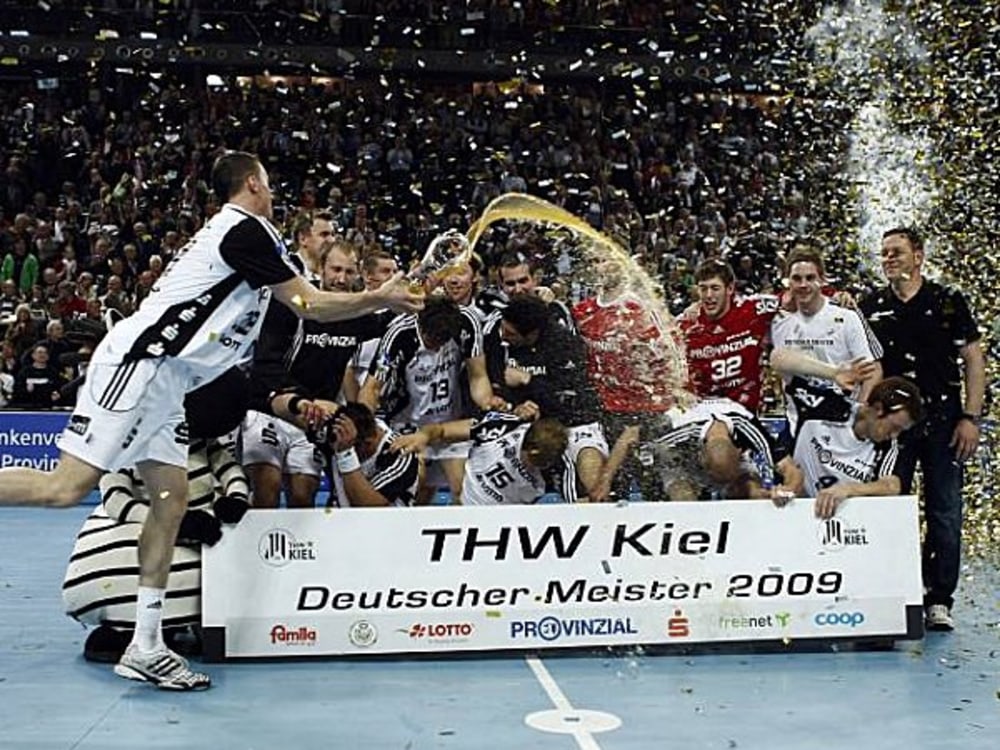 Kiel feiert Titel mit einem Sieg | Handball - kicker