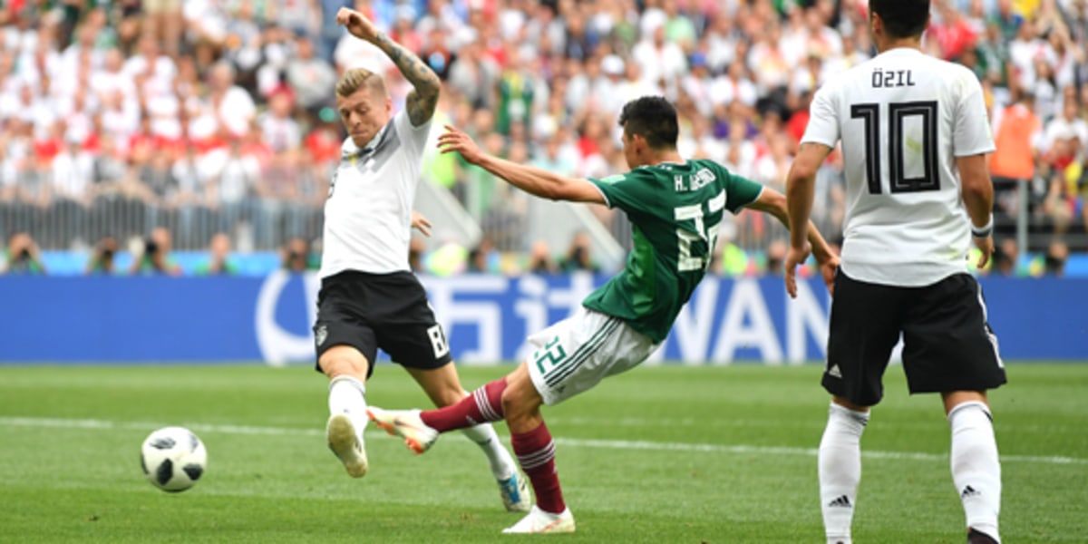 Auftakt verpatzt: Lozano bestraft schwache DFB-Elf - kicker