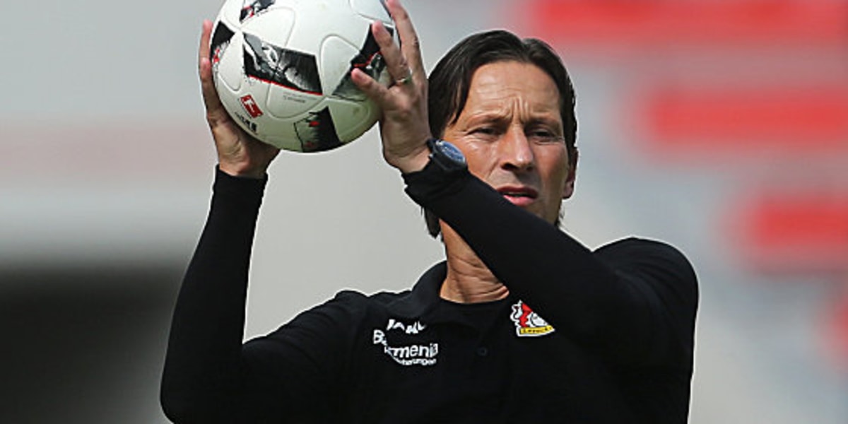 Schmidt: Meistertipp Bayer? "Das ist ja auch kein Witz" - kicker