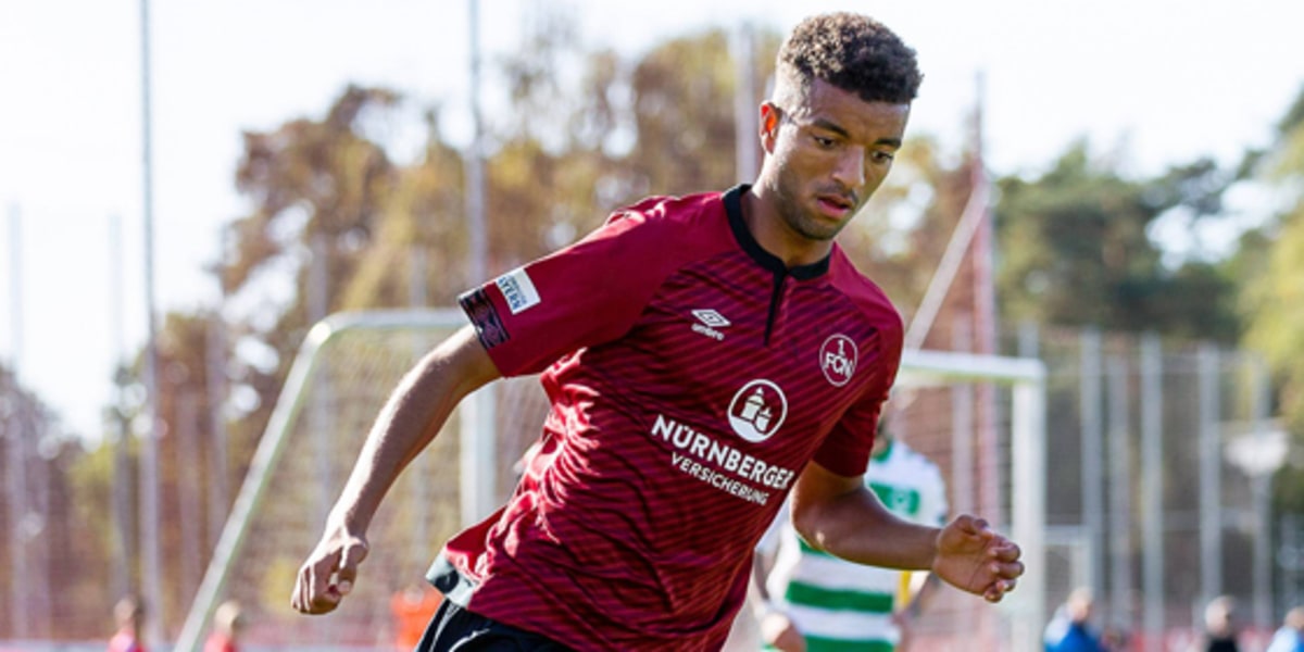 Timothy Tillman vom 1. FC Nürnberg - der hochbegabte Azubi - kicker