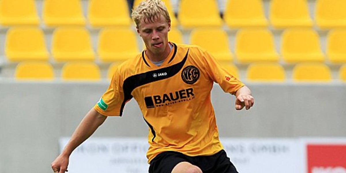 Lange Sperre für Schröder | Regionalliga - kicker Lange Sperre für Schröder | Regionalliga - kicker