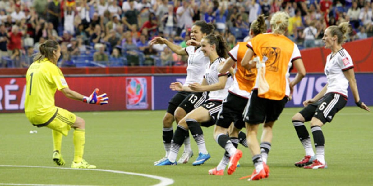 Angerer: "Ich hatte das Gefühl, dass sie Angst hatte" | Frauen - kicker