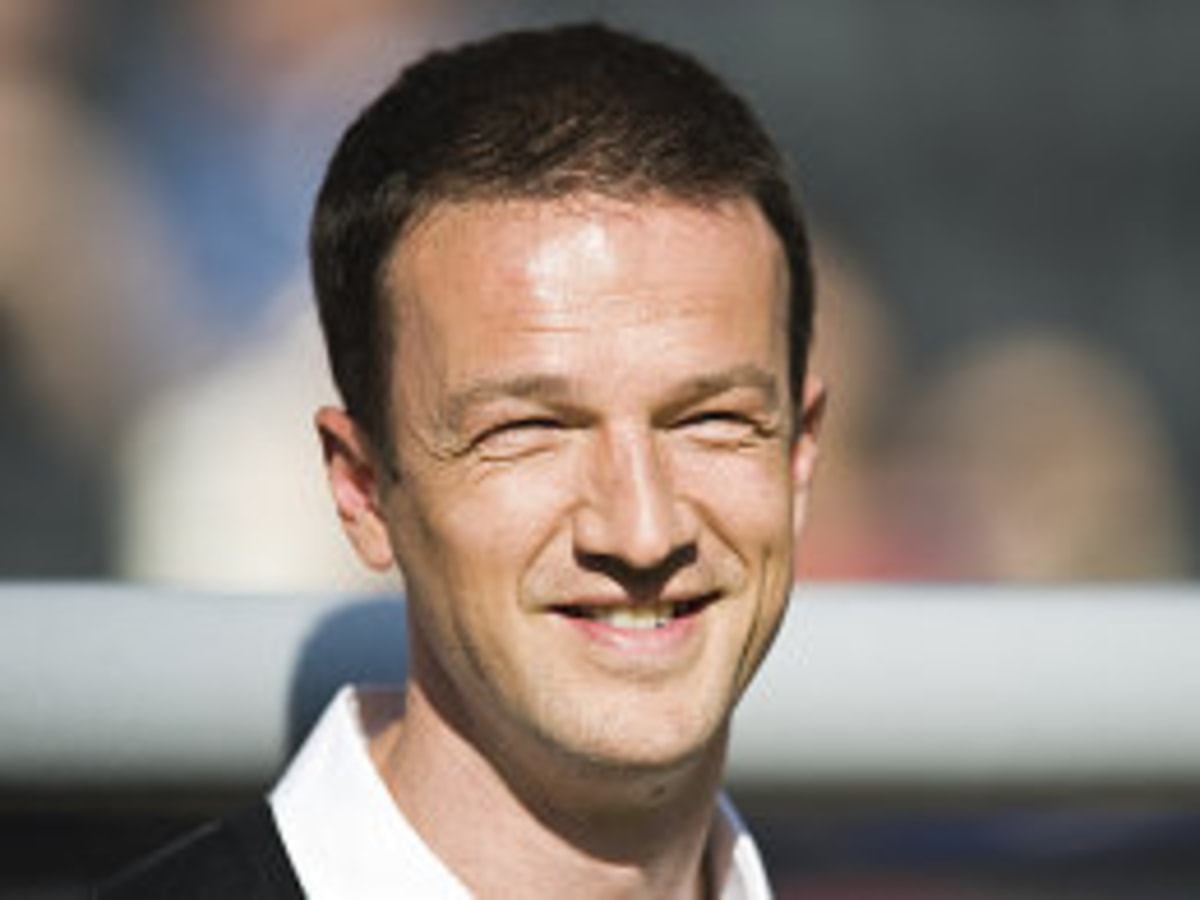 Fredi Bobic steht vor Rückkehr | Bundesliga - kicker