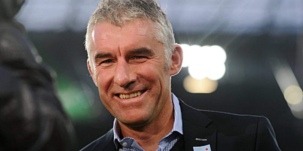 Zum Jubiläum: Slomka bindet sich bis 2016 | Bundesliga - kicker