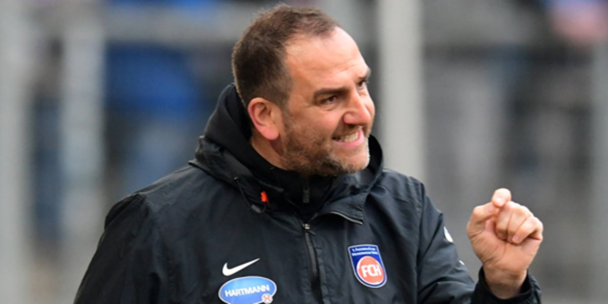 1. FC Heidenheims Trainer Frank Schmidt: "Wir wollen St. Pauli hinter ...