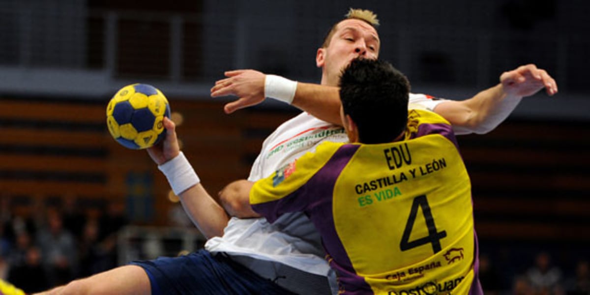 HSV reißt sich nach der Pause zusammen | Handball - kicker