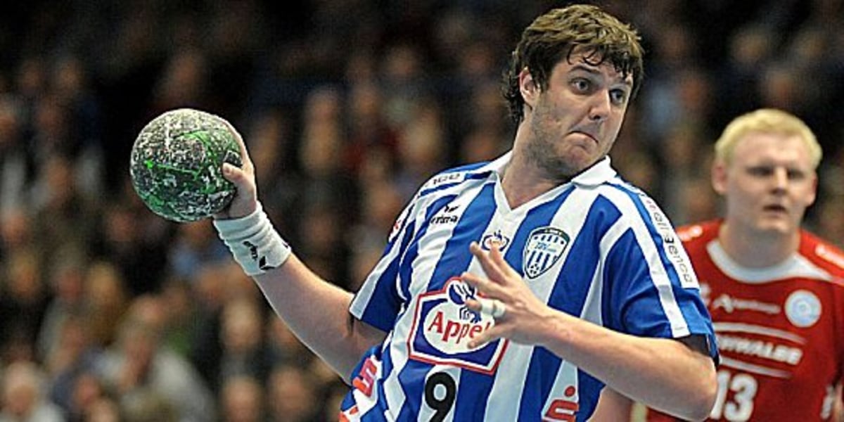Patrail geht in die Wüste | Handball - kicker