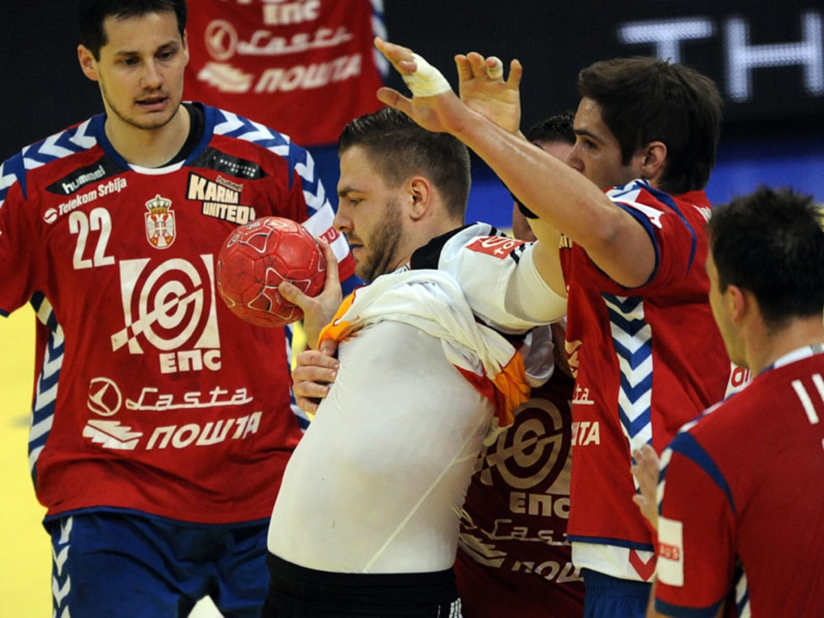 Dramatisches Ende eines echten Krimis - Handball | Bildergalerie - kicker