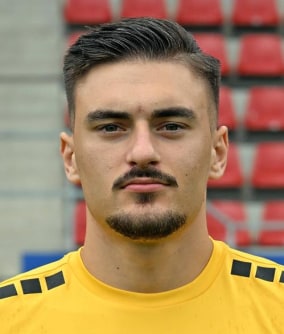 Lyska verlängert, Becker erhält Profivertrag beim SV Wehen Wiesbaden ...