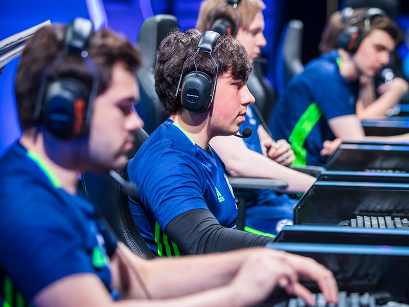 LoL: 'Gilius' und Schalke gehen getrennte Wege - kicker