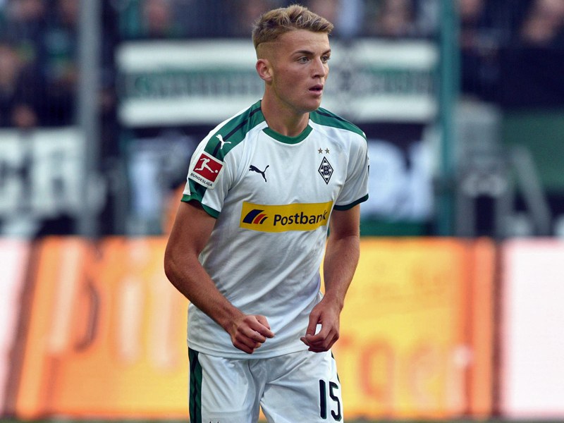 Borussia Mönchengladbach: Profivertrag für Louis Jordan Beyer - kicker