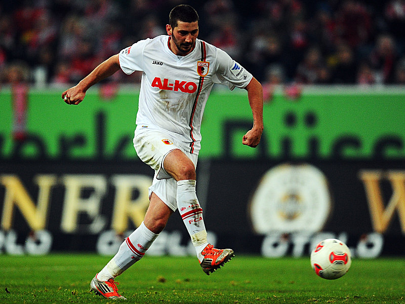 Spielanalyse | Fortunas Slapstick-Einlagen erfreuen Mölders | Fortuna ...