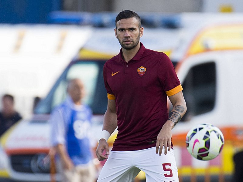 Roma-Profi Castan erfolgreich operiert | kicker - kicker