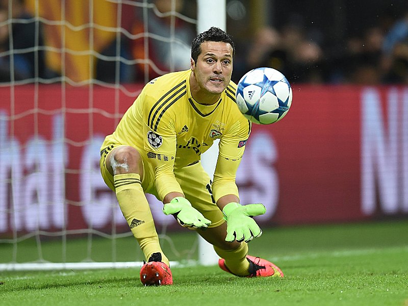 Keeper Julio Cesar fehlt in München | Champions League - kicker