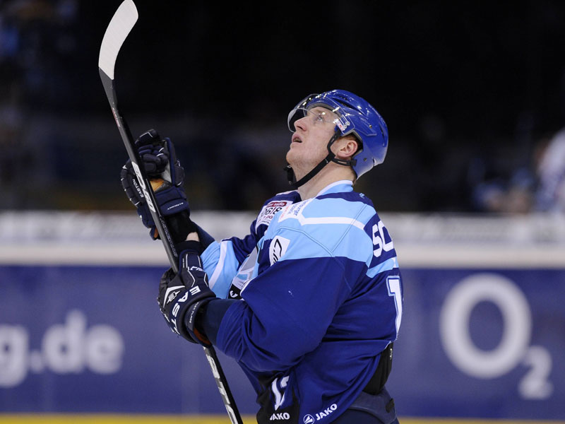 Schubert verlängert, ein Trio zieht nach | Eishockey - kicker