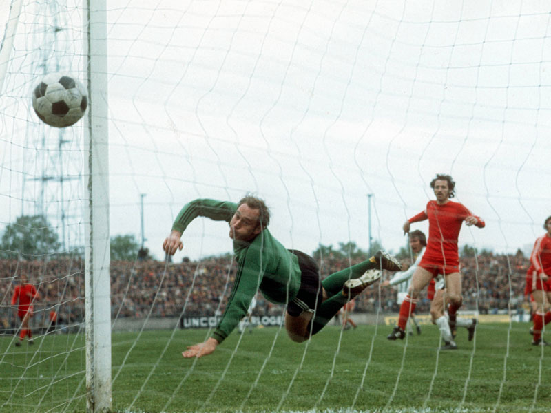 Vor 40 Jahren: Gladbachs Triumph in Enschede - Bundesliga ...