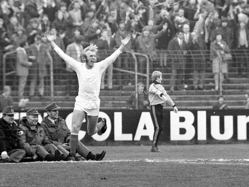 Tore in Serie: Gomez rückt Modeste auf die Pelle - Bundesliga ...