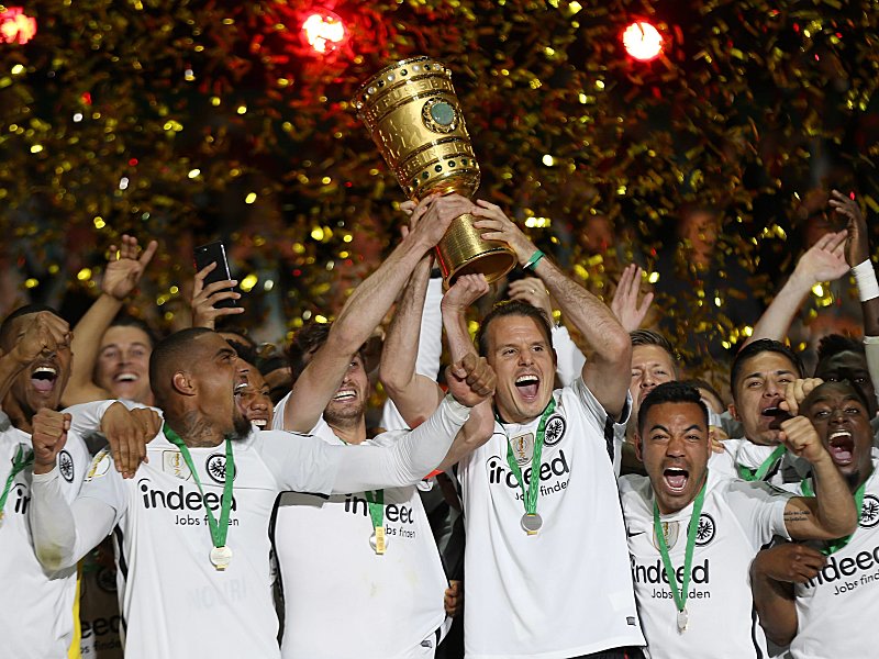 "Fußballgott" Alexander Meier verlässt seine Eintracht - Frankfurt verlängert den auslaufenden ...