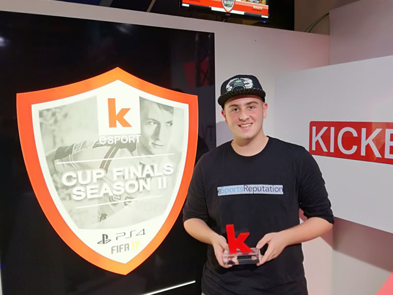 "elast1Cooo" ist der neue kicker Cup-Champion! - kicker