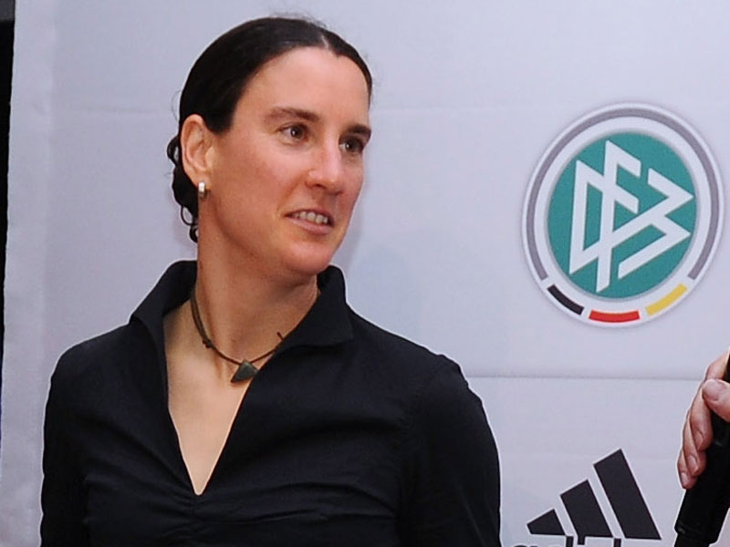 Birgit Prinz wird Ehrenspielführerin | Frauen - kicker