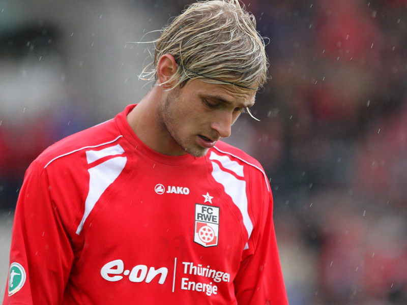 Tom Bertram mit Gänsehaut | 3. Liga - kicker