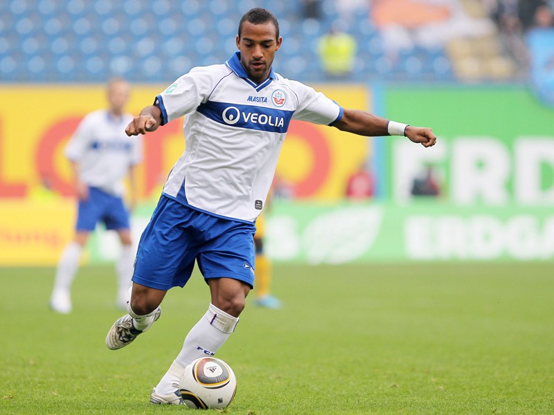 Lartey bleibt im Aufstiegsfall | 3. Liga - kicker