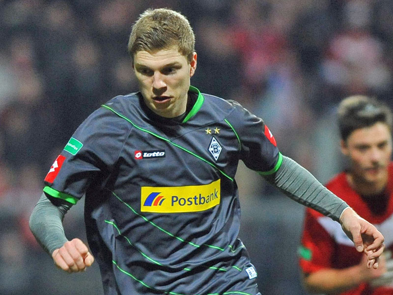 Fohlen statten Bieler mit Profivertrag aus | Bundesliga - kicker