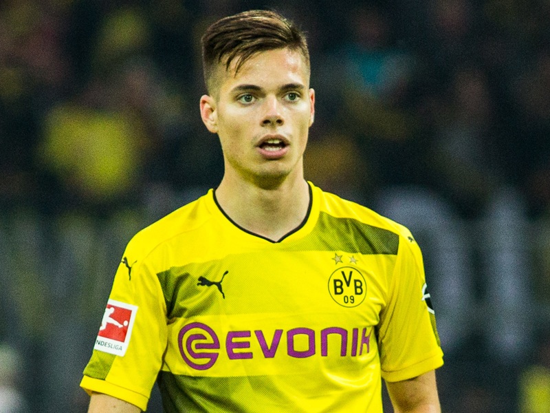 Julian Weigl und sein Kampf um den Platz im defensiven Mittelfeld bei ...