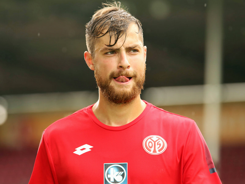 Bundesliga - FSV Mainz 05: Innenverteidiger Alexander Hack fällt acht ...