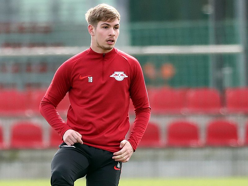 Bundesliga: RB Leipzig plagen Abwehrsorgen - Smith Rowe wohl erstmals ...