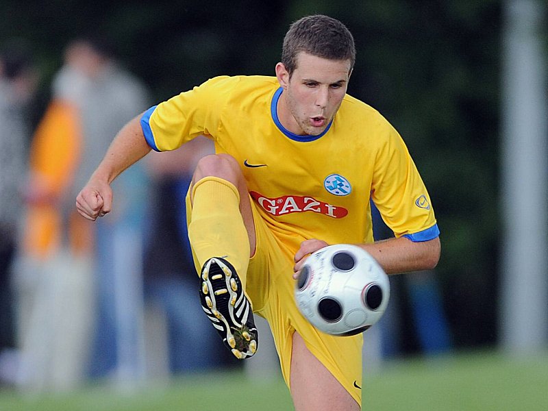 Michele Rizzi trägt eine führende Rolle | Regionalliga - kicker