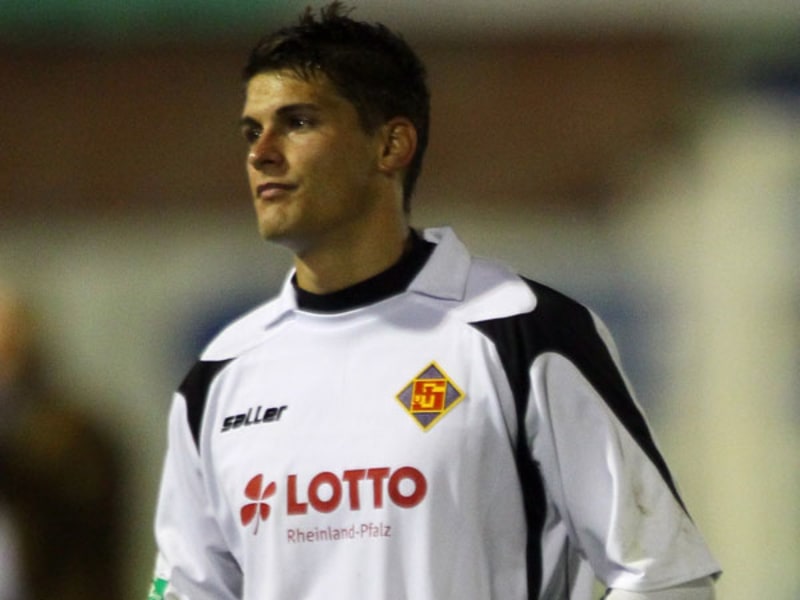 Sasse muss zweimal von der Tribüne zusehen | Regionalliga - kicker