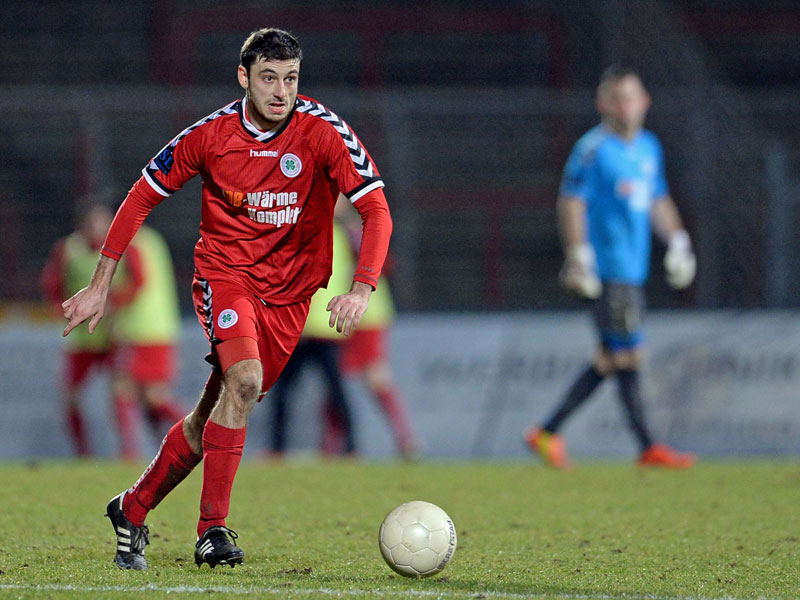 Scheelen unterschreibt neuen Vertrag bei RWO | Regionalliga - kicker