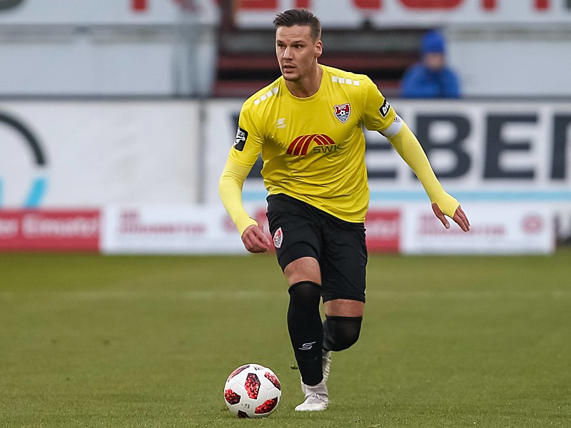 Saarbrücken schnappt sich suspendierten Schorch | Regionalliga - kicker