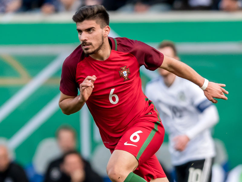 Warum Portos Rekord-Kapitän Ruben Neves zu den Wolverhampton Wanderers ...