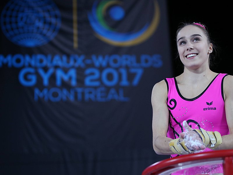 Turn-WM in Montreal: Elisabeth Seitz wahrt Finalchance am Barren ...